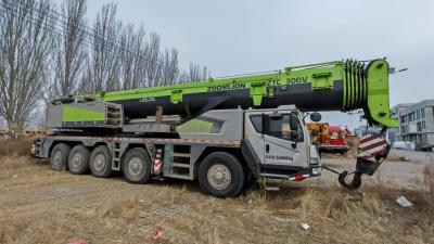 China Sieben-Arm-Kran Jib ZAT1300V753 2021 Jahre Zoomlion Mobilkran 130 Tonnen für schwere Bauprojekte zu verkaufen