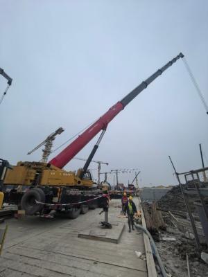 中国 移動式トラッククレーン 販売 200トンの直流源 最大作業高度 75.5メートル 販売のため