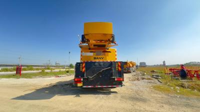 China Grúa de camión móvil para la venta 260 toneladas Fuente directa Altura máxima de trabajo 81 metros en venta