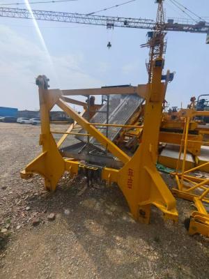 Cina Zoomlion Tower Crane 6515-10 Tipo di auto in movimento per la massima efficienza Minimo rischio in vendita