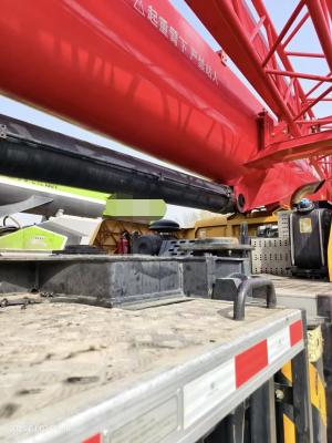 중국 이동용 트럭 크레인 판매 70 톤 직출원 최고 작업 높이 49.5 미터 판매용