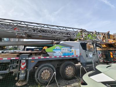 중국 이동 트럭 크레인 판매 ZOOMLION 50 톤 ZTC500V 직접 출력 최대 작업 높이 45 미터 판매용