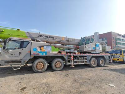 중국 이동 트럭 크레인 판매 ZOOMLION 50 톤 ZTC500V 직접 출력 최대 작업 높이 45 미터 판매용
