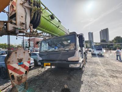 중국 이동 트럭 크레인 판매 ZOOMLION 50 톤 ZTC500V 직접 출력 최대 작업 높이 45 미터 판매용