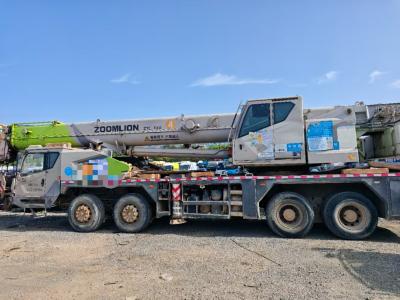 중국 이동 트럭 크레인 판매 ZOOMLION 50 톤 ZTC500V 직접 출력 최대 작업 높이 45 미터 판매용