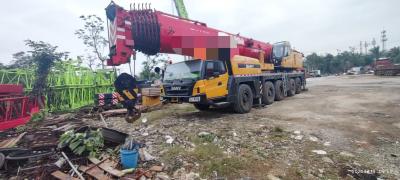 China STC1600T8 160ton Lifting Capacity Hoist Crane Truck Crane with 18m Jib Length and Max Working Height of 85.5 meters for sale