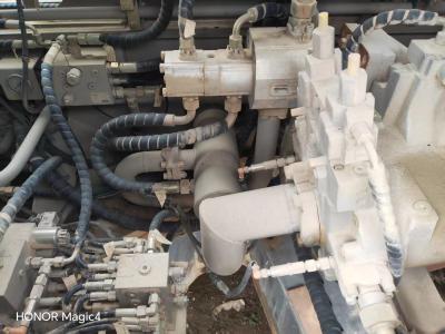 Китай Энергоэффективный 85-тонный ZCC850V решетчатый бум-кран безопасная работа на максимальной высоте подъема 46 м продается