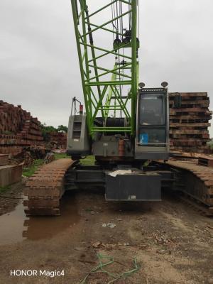 Китай Энергоэффективный 85-тонный ZCC850V решетчатый бум-кран безопасная работа на максимальной высоте подъема 46 м продается