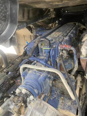 Cina Autobetoniera Usata 12m3 Montata su Telaio Delong, Serbatoio Acqua 450L in vendita