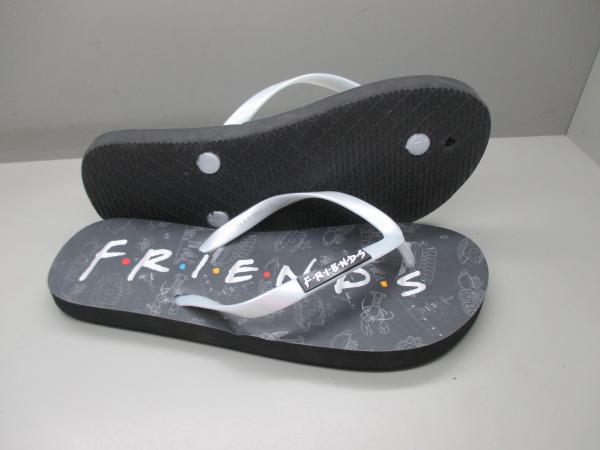 Quality Customizable Logo Kids Character Beach Flip Flops Lightweight Open Toe Design for sale