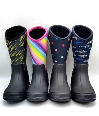 China Customized Pvc Womens Tall Rain Boots Comfortable With Fashionable Uppers for sale