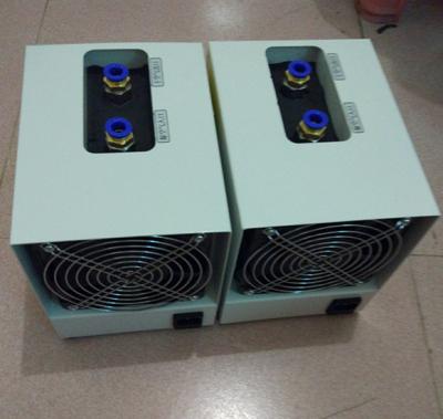 中国 涼しいFreezedはオゾン発電機150L/Minのための圧縮空気のドライヤーを冷やした 販売のため