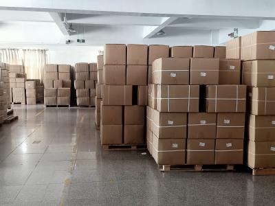 Cina 24/410 28/410 Pompa di lozione in bottiglia di plastica facile da disporre per prodotti per spruzzi giornalieri in vendita