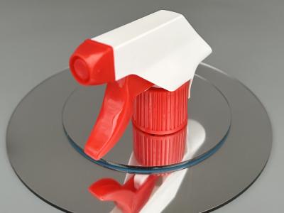 China 28/410 Bule Transparent Plastic Trigger Sprayer Designed for Disinfectant Spray Needs for sale