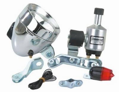 中国 古典的な弾丸の自転車のダイナモの発電機 12v 6w のダイナモの照明セット 販売のため