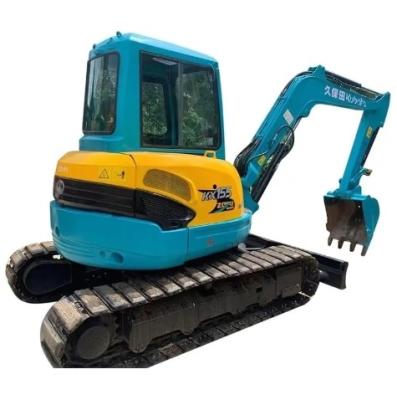 China Mini escavadeira de segunda mão 5.5 TON Kubota U55 escavadeira original bomba hidráulica usada à venda