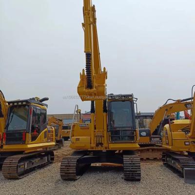 China Shanghai goede gebruikte graafmachine Komatsu PC130 met 13000 KG gewicht en 48 kw vermogen Te koop