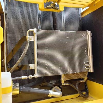 Cina Escavatore Komatsu PC220 usato con 0-2000 ore di lavoro e peso operativo di 22 tonnellate in vendita