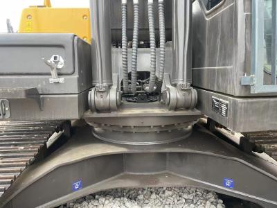 Cina 215 kW Escavatore a trascinatore 29 tonnellate con cabina chiusa in Giappone Orari di lavoro 0-2000 in vendita