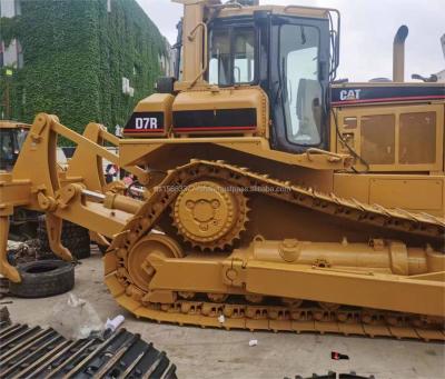 Cina Importazione di bulldozer usato Cat D7R attrezzature per il movimento della terra con capacità di dozzatura di 7,5 in vendita