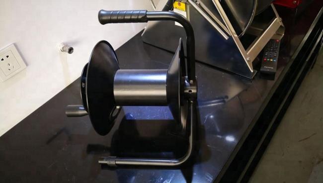 100フィートの庭サービス トラック ケーブル巻き枠ライト産業手動クランクのホースの巻き枠