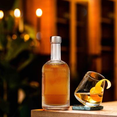 China Customized Logo Glass Bottle for Fruit Wine Whiskey Brandy Vodka Bourbon 700ml 750ml 1L for sale