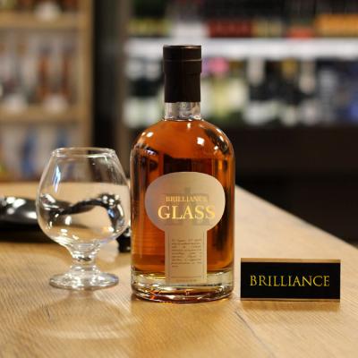 China Custom Engraving Clear Liquor Bottle with Screw Cap and Decal Surface Handling for sale