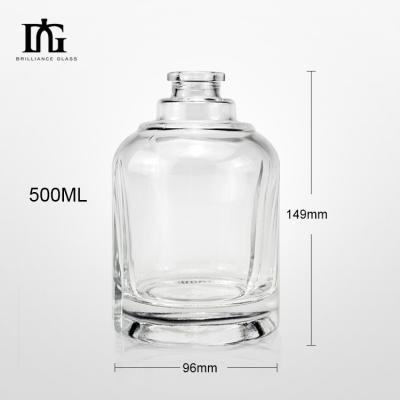 China Engraving Clear Glass Bottle for Whiskey Vodka Brandy Gin 750ml 1000ml Airtight Cork for sale