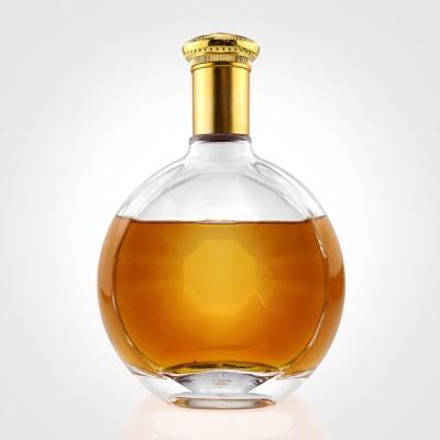 Cina 500 ml 700 ml 750 ml bottiglie di vetro per la manipolazione della superficie del ghiaccio Gin Vodka Whiskey Liquor Spirit in vendita