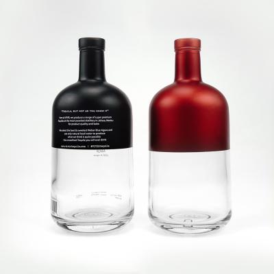 China OEM/ODM Acceptabel Half helder en mat zwart 750 ml gin drank fles met kurk deksel Te koop