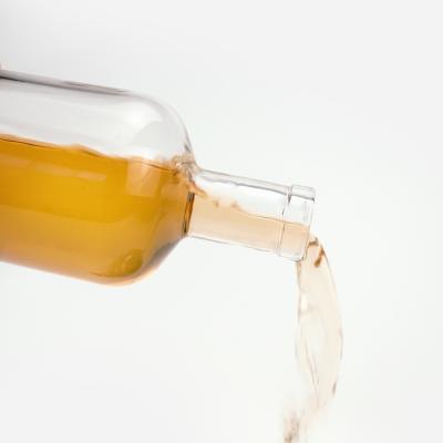 China 700 ml 750 ml 1000 ml verzegelingsvorm CORK Ronde glasfles voor drankjes Te koop