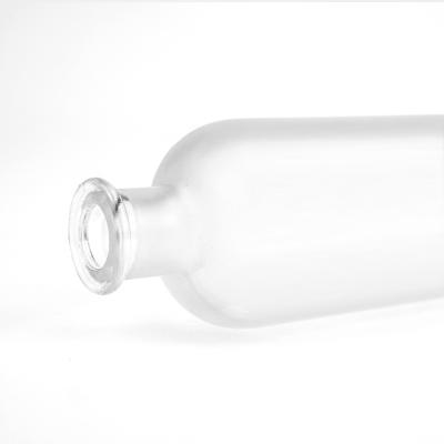 Cina Bottiglia di vetro congelato da 200 ml a 500 ml a 700 ml a 750 ml per vodka e vino spiritoso OEM/ODM accettabile in vendita