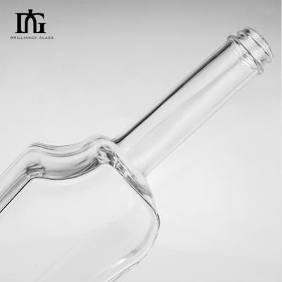 China Liquors and Beverage 380ml Clear Glass Bottle with Screw Cap Collar Material Glass for sale