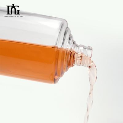 China OEM/ODM Acceptable Nordic Luxury 500ml 700ml 750ml Flint Glass Bottle for Vodka Whiskey for sale