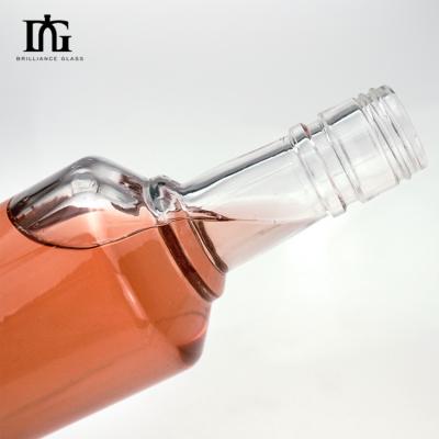 Cina Bottiglia di liquore in vetro trasparente da 500 ml con scorpione all' interno in vendita