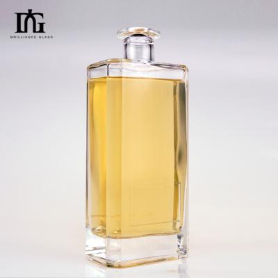 Cina Tipo di tappo sughero e vite entrambe bottiglia di vetro 700 ml per bevande in vendita