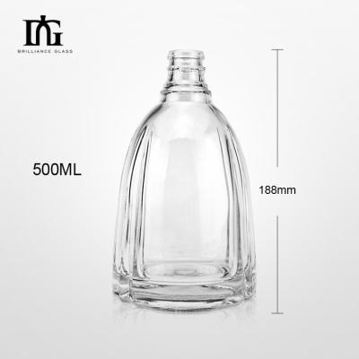 中国 ジン・ウォッカ 50cl 70cl 75cl 空の酒瓶のためのカスタム彫りロゴガラスボトル 販売のため
