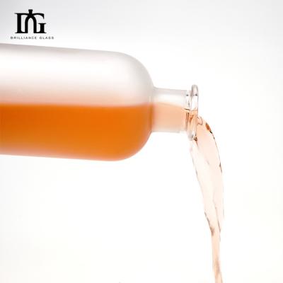 Cina Bottiglia a base pesante per liquori e bevande 500 ml Extra Flint Glass Ice Wine Bottle in vendita