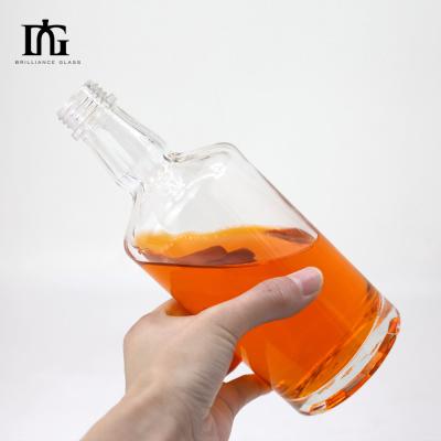 Cina Bottiglia di vetro trasparente su misura per gin/brandy 500 ml Acceptabile OEM/ODM in vendita