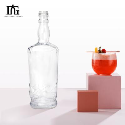Cina OEM/ODM 700ml 750ml bottiglia di vetro per vino whisky di fornitura diretta tappo Tipo di sughero vite entrambi in vendita