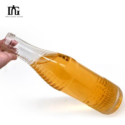China OEM/ODM Acceptable 700ML Glass Soda Bottle with Leakproof Twist Off Cap for sale