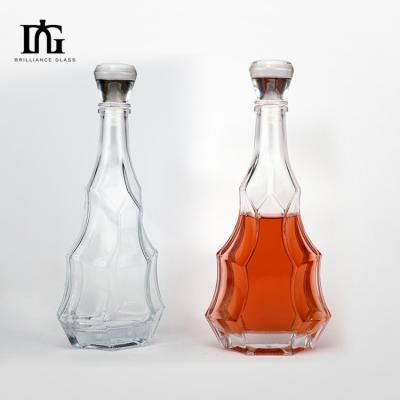 中国 酒や飲料のためのカスタマイズされたガラスボトル 500ml 700ml 750ml製造 販売のため