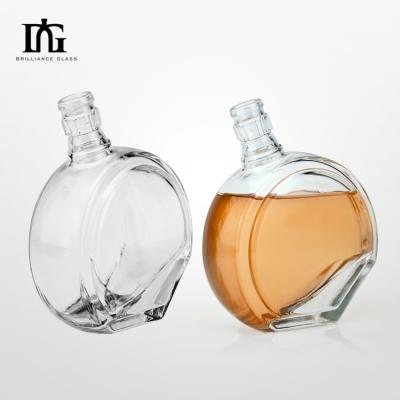 Cina 375 ml 500 ml 700 ml 750 ml 1000 ml Bottiglia di vetro con sughero Ideale per champagne e whisky in vendita