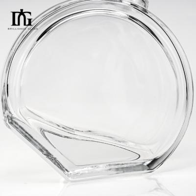 Cina 375 ml 500 ml 700 ml 750 ml 1000 ml Bottiglia di vetro con sughero Ideale per champagne e whisky in vendita