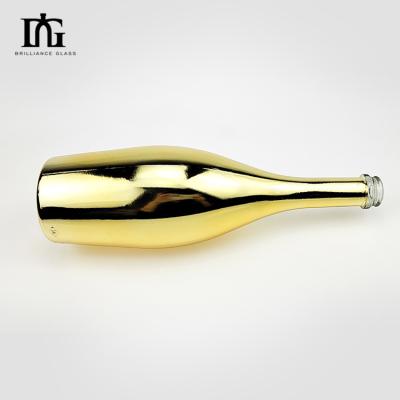 Cina 500 ml 750 ml Bottiglia di vino elettroplata in oro con materiale di base di sughero di tenuta in vendita
