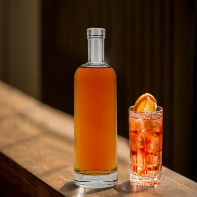 China Glasbasismateriaal lange nek vodkafles 500 ml 700 ml 750 ml voor drankindustrie Te koop
