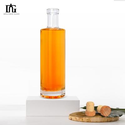 Cina Brandy Succo di vino Licore Spiriti Bottiglia di vetro con forma personalizzata e 700ml di capacità in vendita