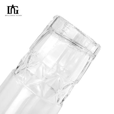 中国 透明ガラスジュースボトル 750ml 700ml 酒類飲料ベース素材 オーダーメイドデザイン 販売のため
