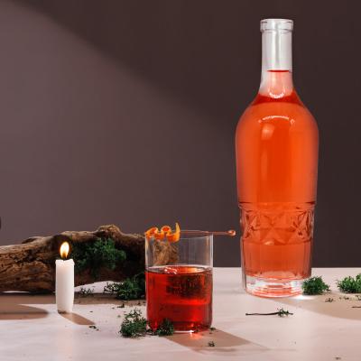 中国 透明ガラスジュースボトル 750ml 700ml 酒類飲料ベース素材 オーダーメイドデザイン 販売のため