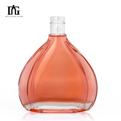 Cina Bottiglia rotonda trasparente da 700 ml a 750 ml di vetro di vodka whisky rum con tappo a vite e campione in vendita